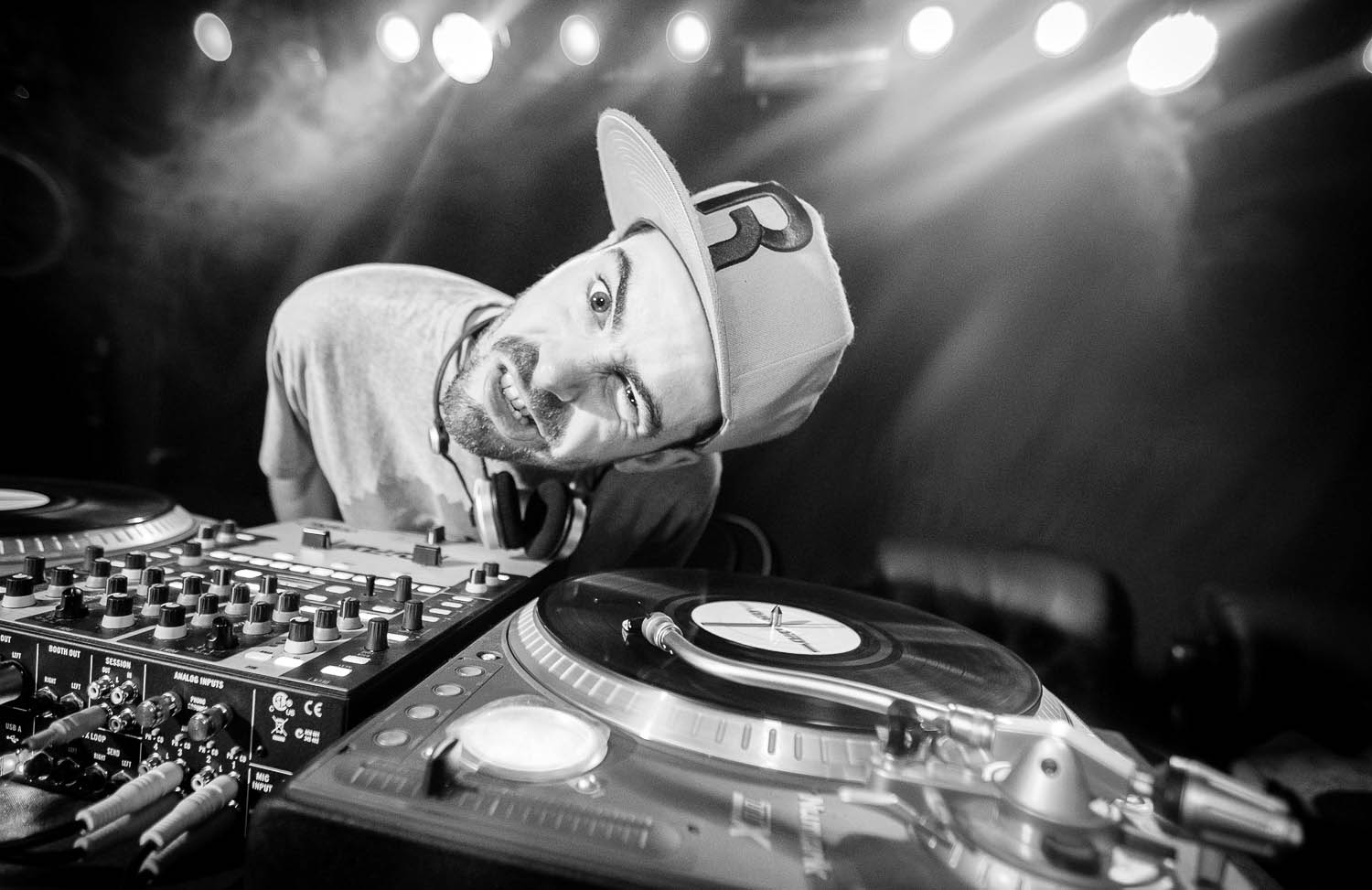 Agenda des dates de concert | DJ FLY - Site Officiel